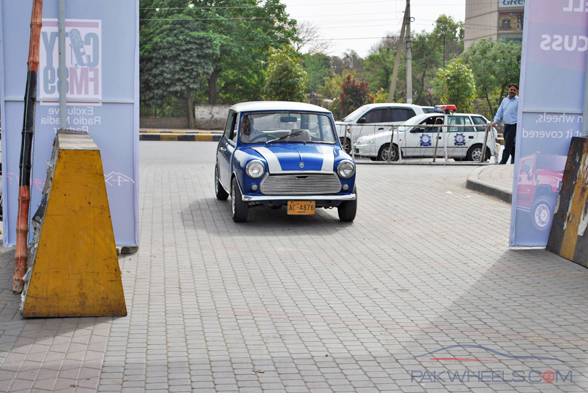 PakWheels Auto Show 2012 ~ Sports & Modified Cars