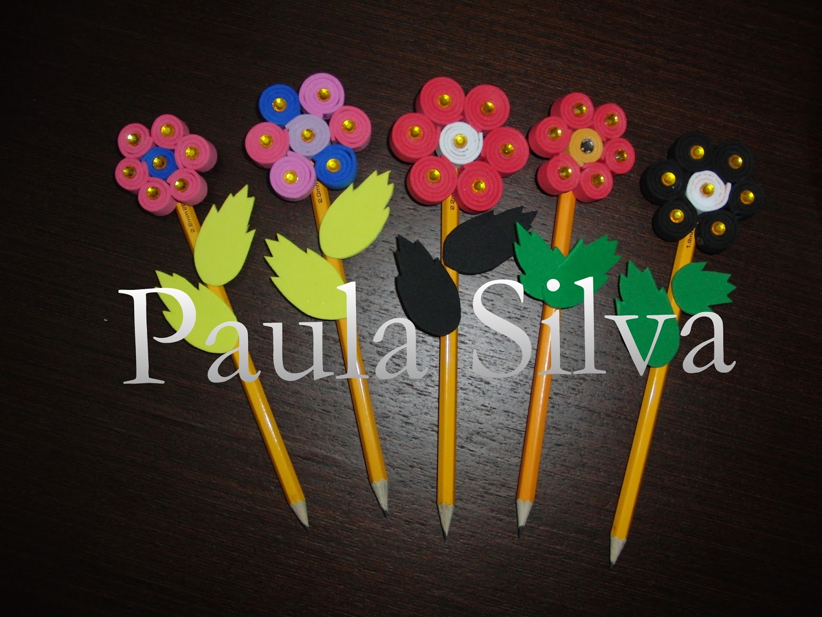 Artesanato Paula Silva: Lápis em EVA - Flores