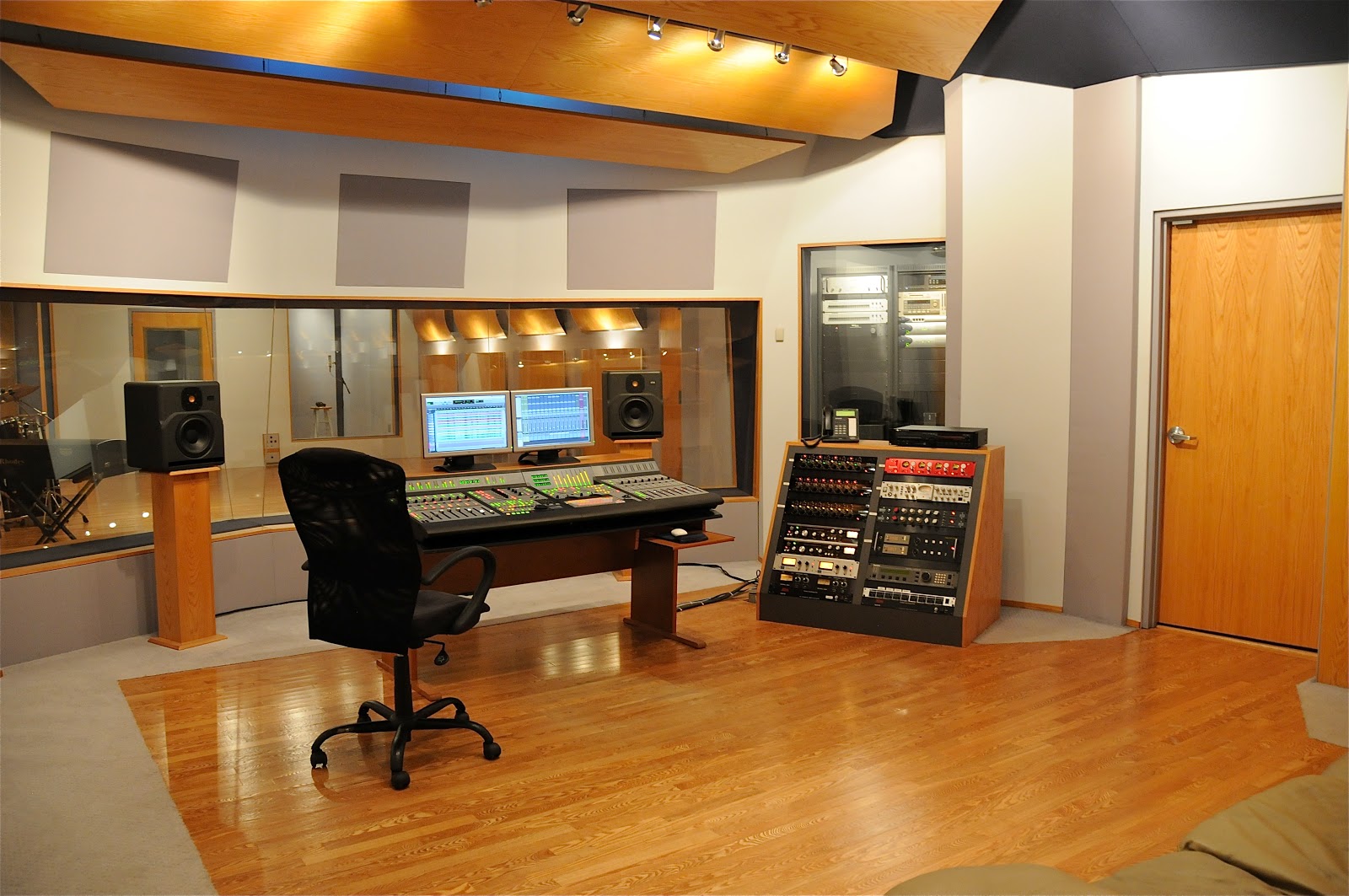 Audible Images Recording Studios Blog: Welcome To Our Inspirational Blog!!