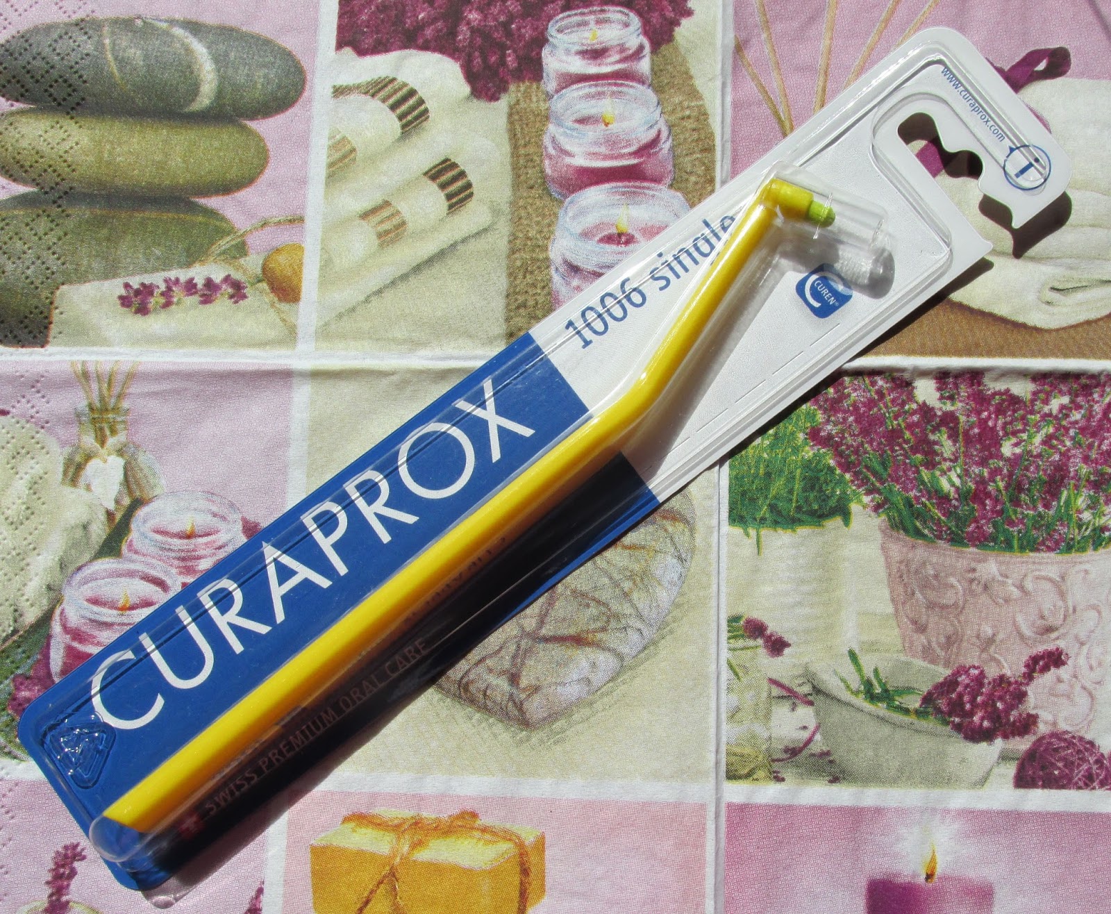 Miskasiska25: Zamerané na zúbky s Marvis a Curaprox