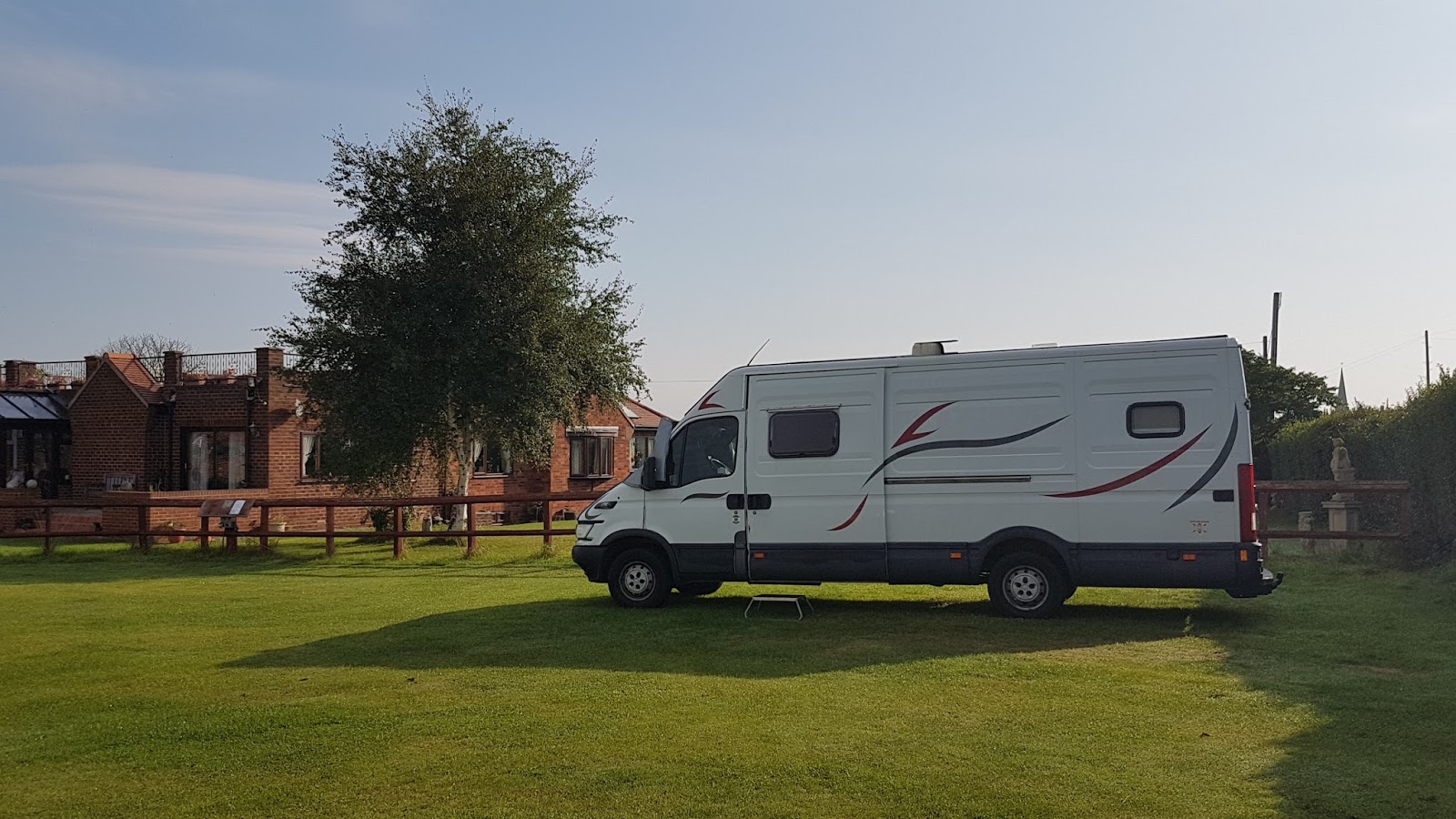 Vantastic Welsh Wildcamping: Pilgrim Fathers Caravan Park - Scrooby