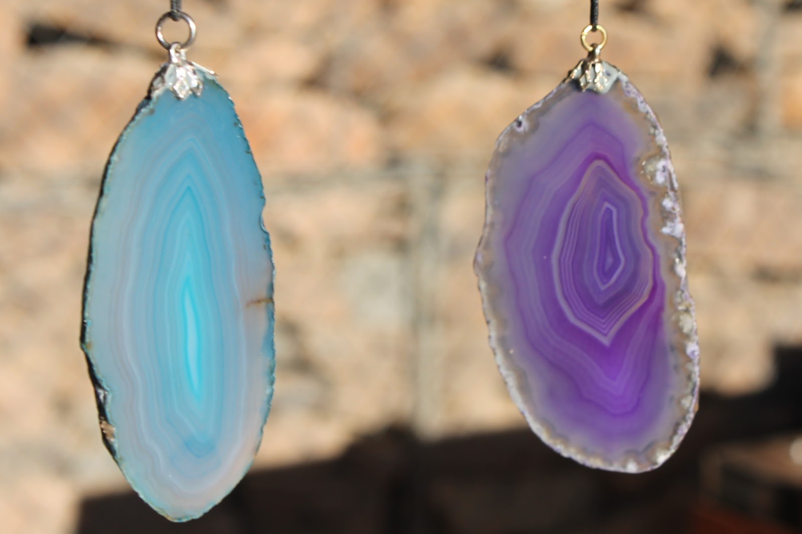 Ûiba Ôas Crystals Market: Carry Namibia