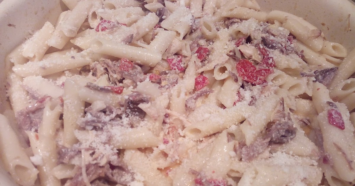 CHONCHA VERDE: Pasta con restos de carne asada.