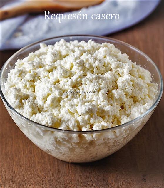 Gotas de Azúcar y Vainilla: Requesón casero