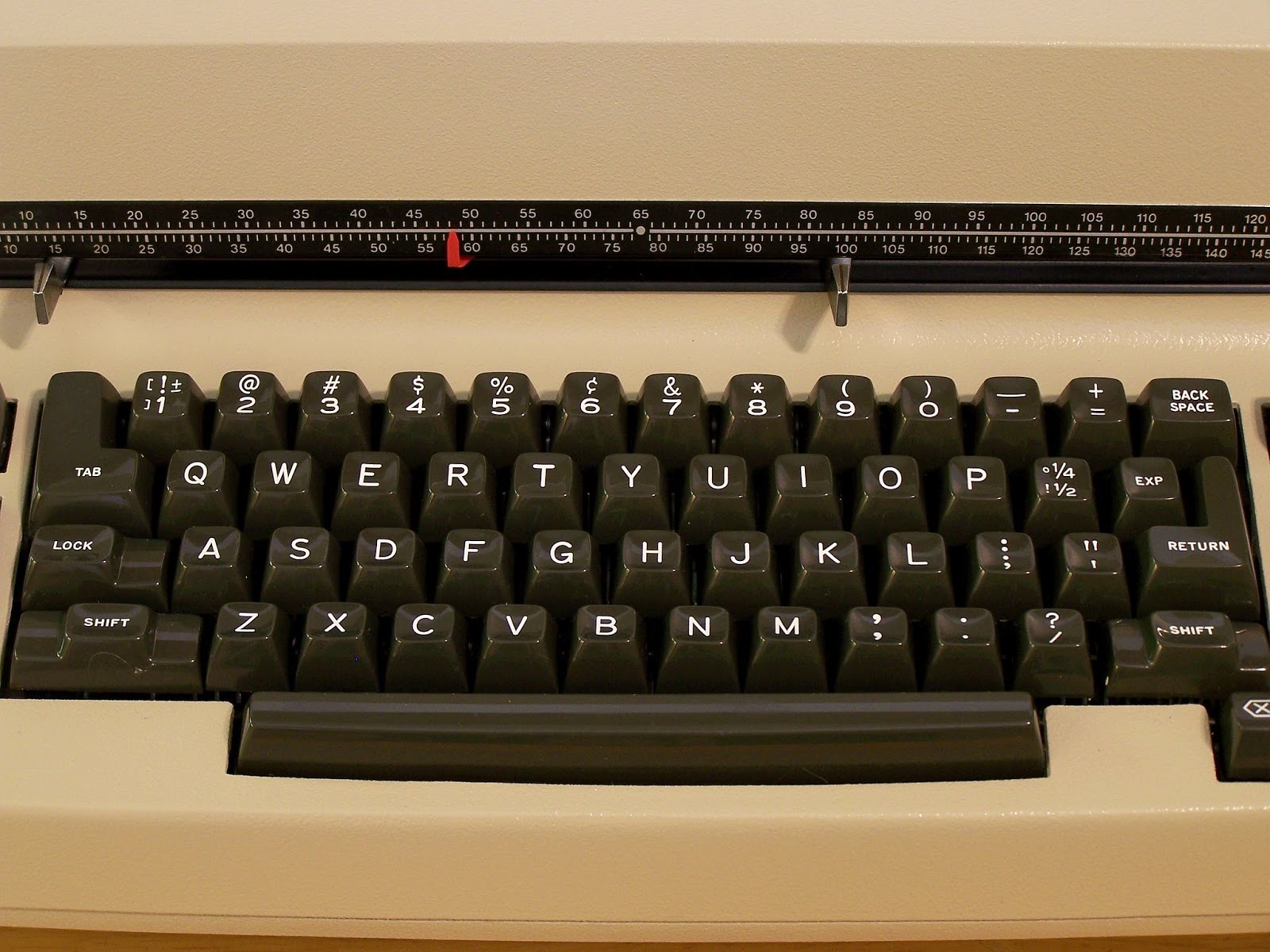 IBM Selectric Typewriters: Sandstone Beige Selectric II - Refurbished ...