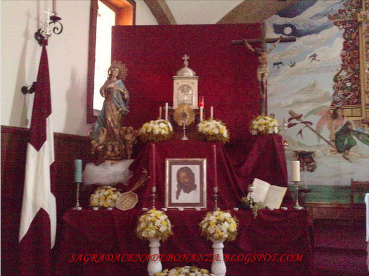 Sagrada Cena Bonanza: Altares