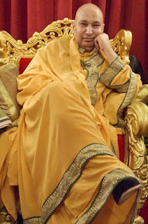 Jai Guruji: About Guruji