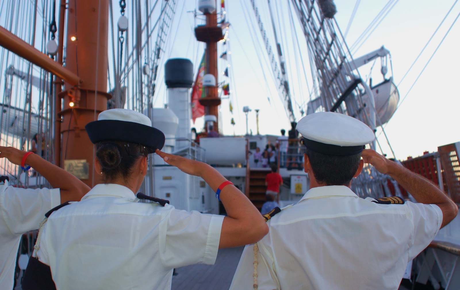Vida de Mulher aos 40: Arriar da Bandeira a bordo da Sagres