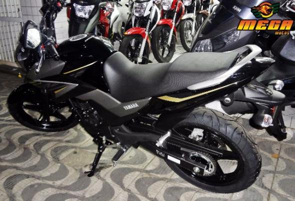 Las motos: Yamaha YS 250 Fazer 2017