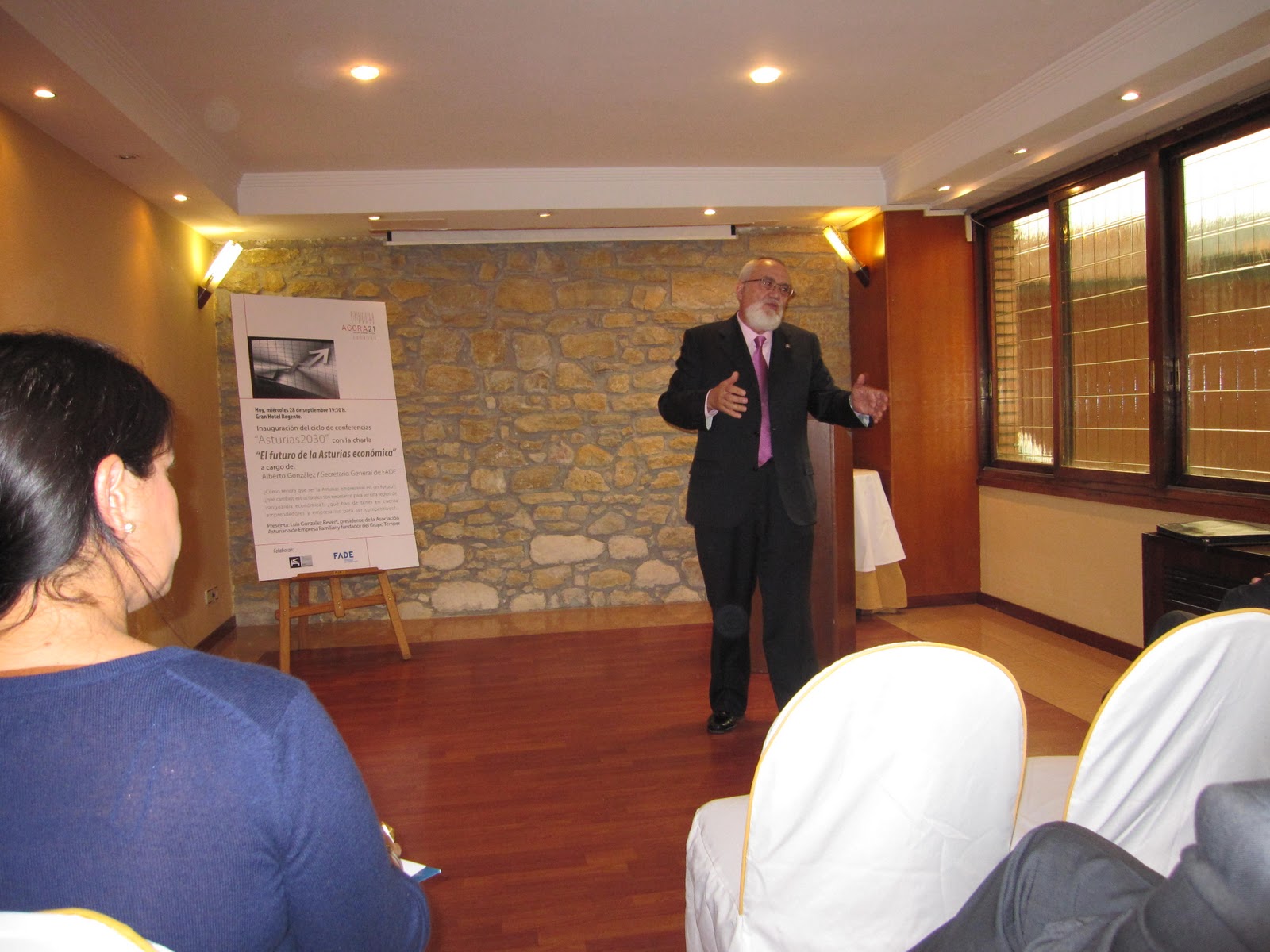 Alberto González, secretario de FADE, un tipo sensato, a pesar de los ...