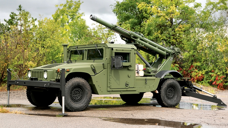 desarrollo defensa y tecnologia belica: Este obús montado en Humvee ...
