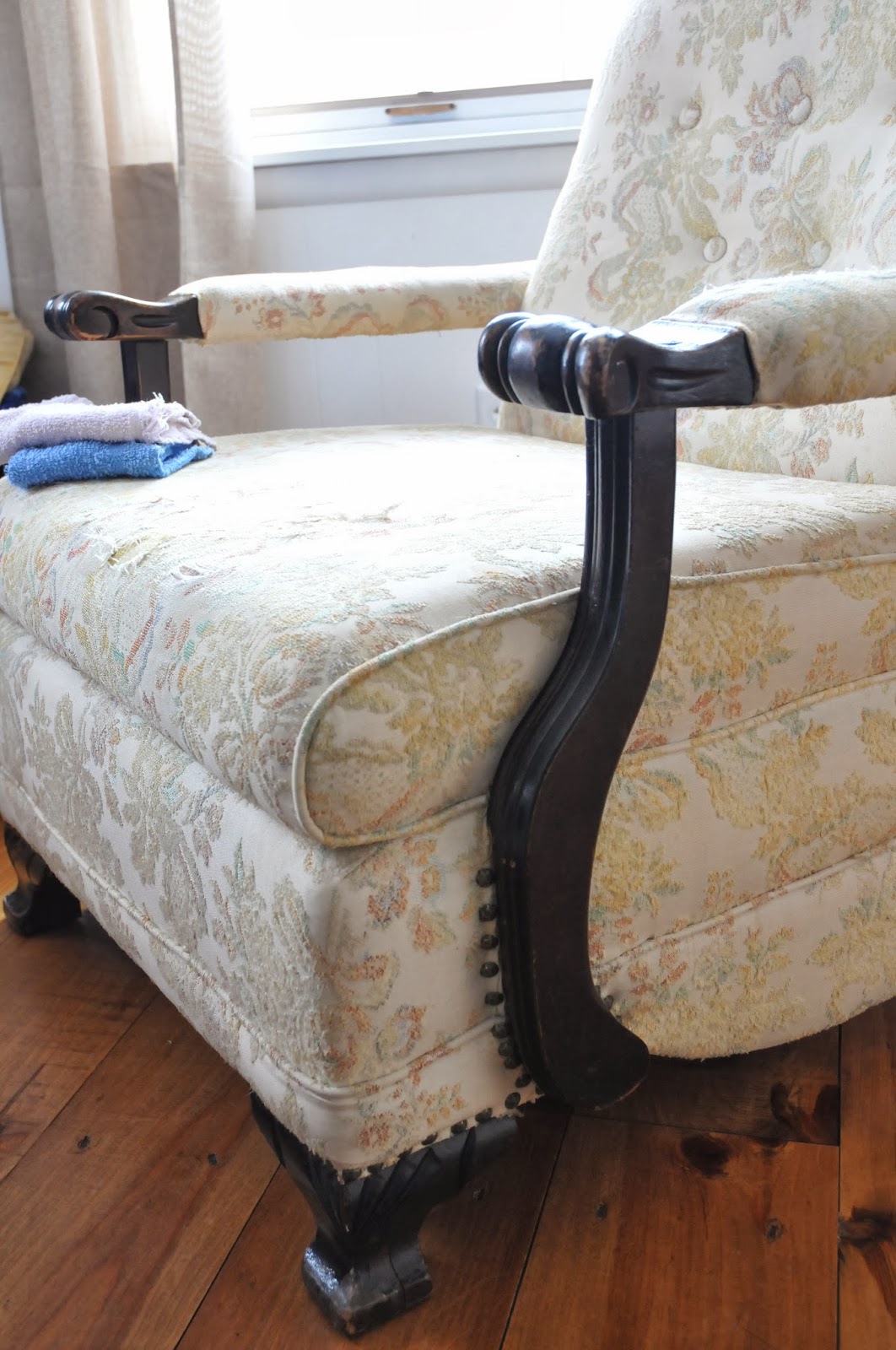 plum tree place: Chair Dye Job