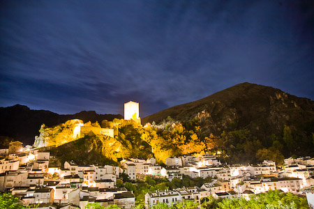 dryMartínez: La increíble historia de la iglesia construida encima de ...
