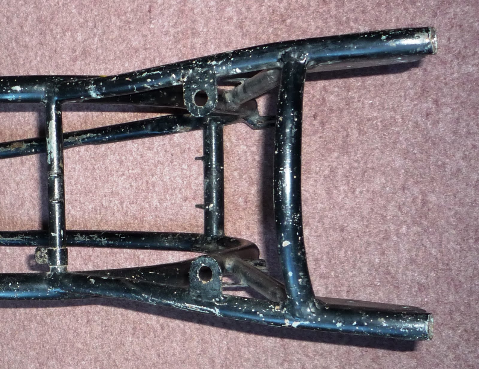 Yorkshire Ferret: The Anatomy of a 1954 Works Norton Featherbed frame