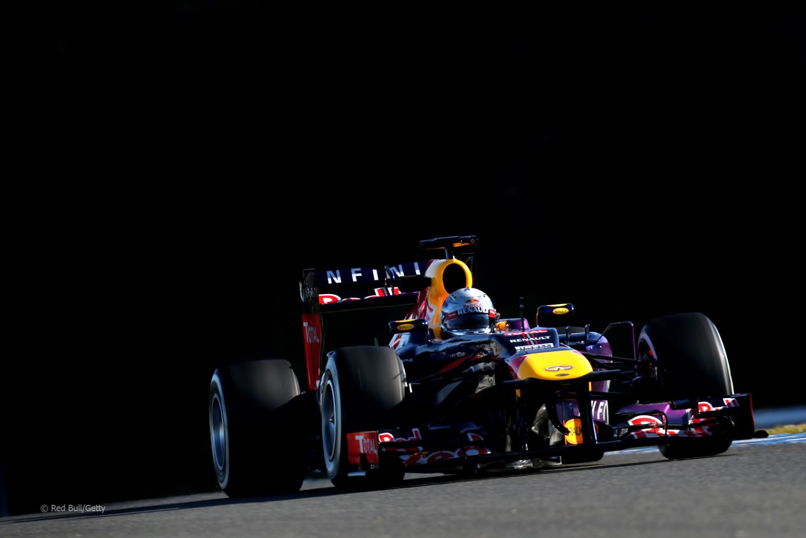 Red Bull Racing Rb9 Wallpaper