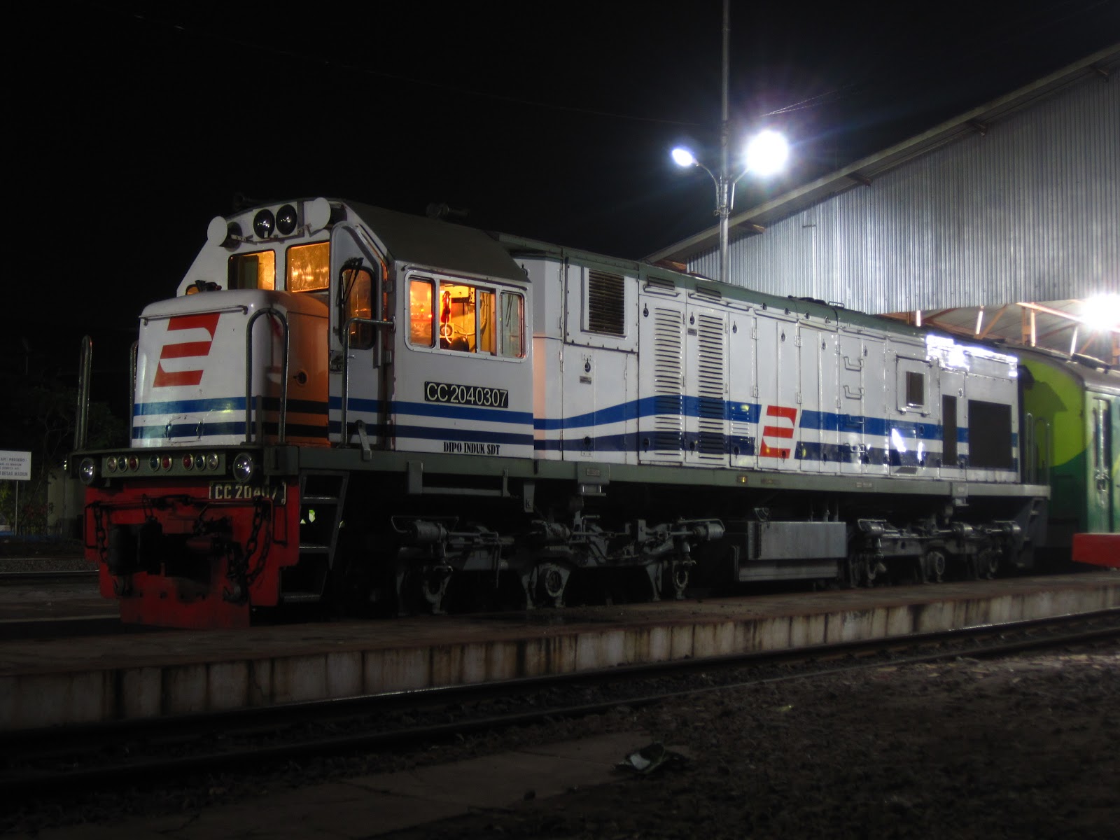 RailfansIna: CC204