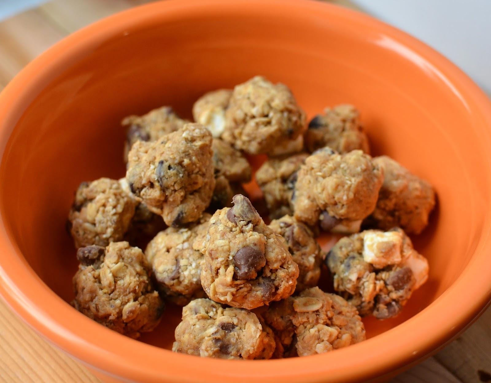 Peanut Butter Snack Balls - Sisters, What!
