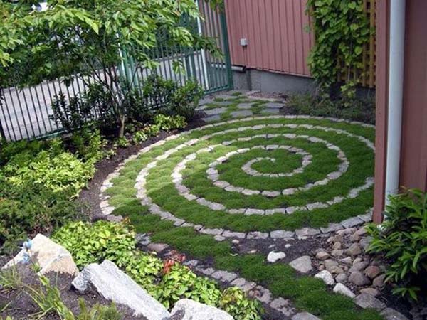 26 Cool Pebble Design Ideas for Your Courtyard | Garden Design