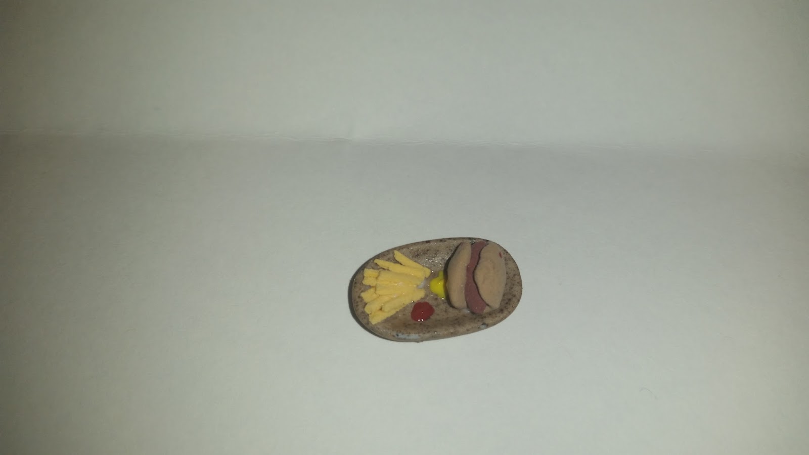 CrazyCraftyKitty: Miniature French Fries Made With Scrap Clay (Tutorial)