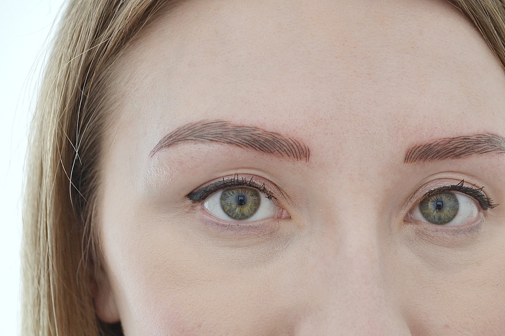Eyebrow Microblading for Trichotillomania with Samantha Trace Cosmetics ...