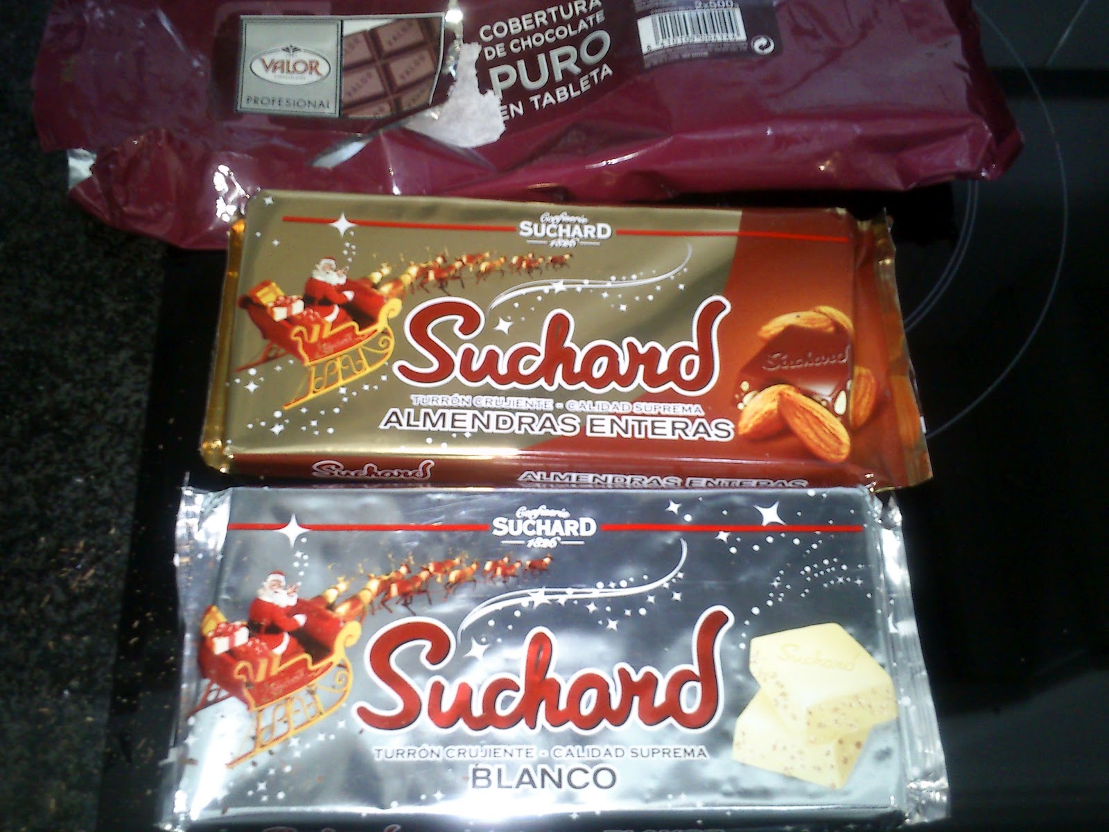 Un momento dulce: TARTA TRES CHOCOLATES TURRON SUCHARD
