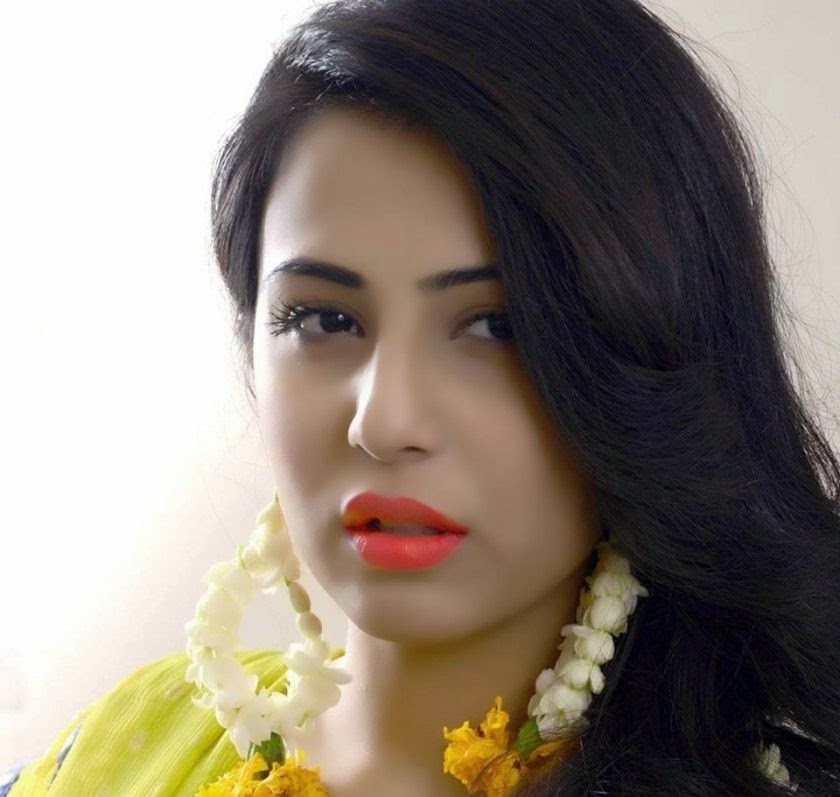 Pakistani Fashion,Indian Fashion,International Fashion,Gossips,Beauty ...