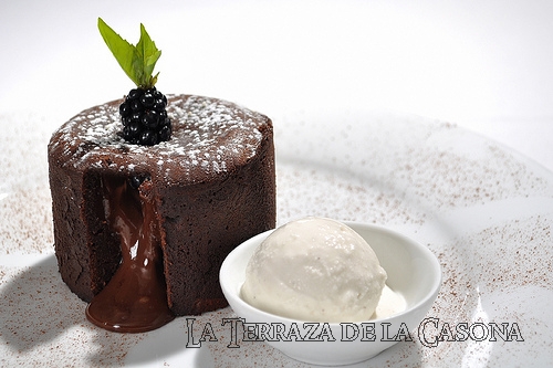 Restaurante La Terraza de la Casona: Volcan de chocolate Facil