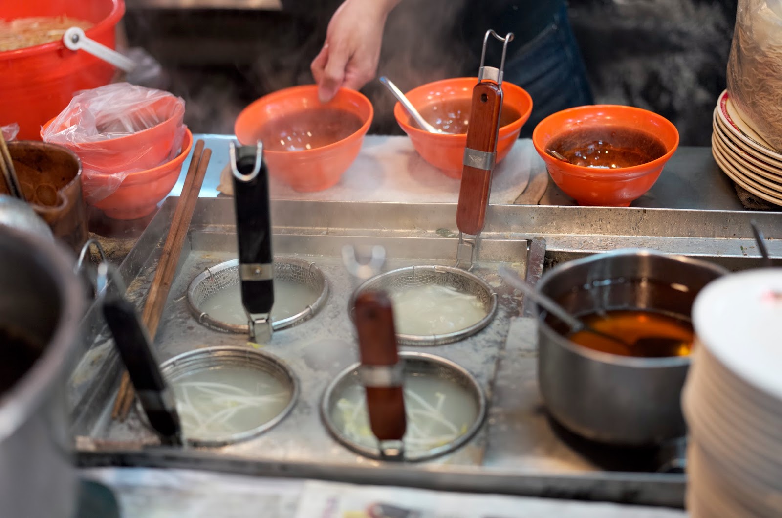 GlobalGoodFood: Snakes and Hookers at Snake Alley Huaxi Street Market ...