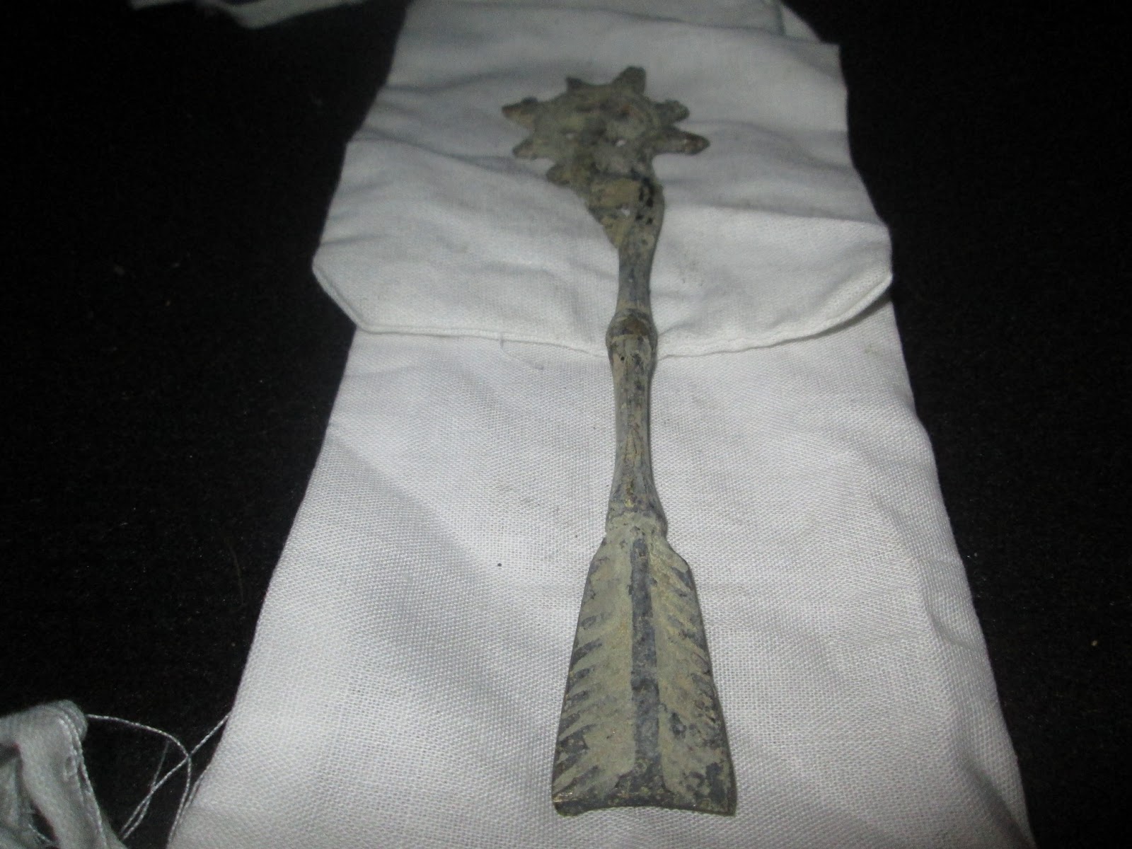 PUSAKA PANAH CAKRA - ETALASE GHAIB