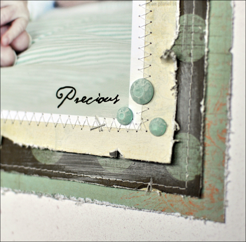 ScrapGalens Blogg: Papper, symaskin och färg...