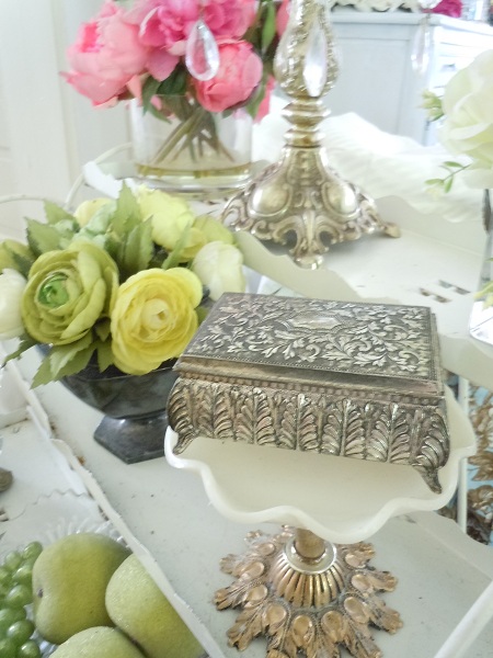 The Vintage Farmhouse: Goodies for Purchase at the Market