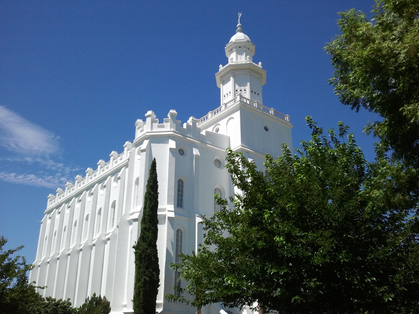 Utah Junkie: My Trip to the Mormon/LDS Temple in St. George, UT