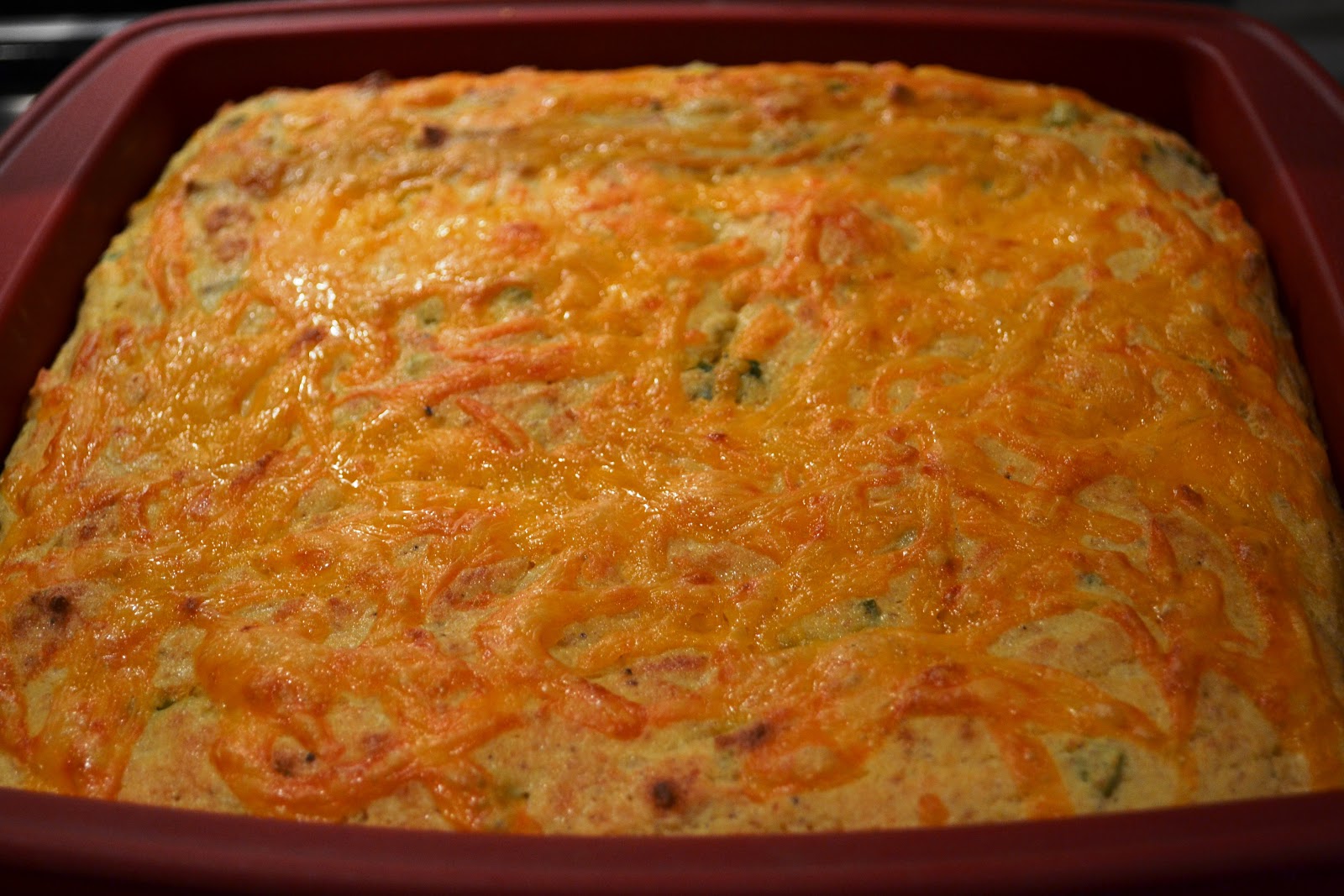 Deliciousness at Home: cheesy "light" corn bread