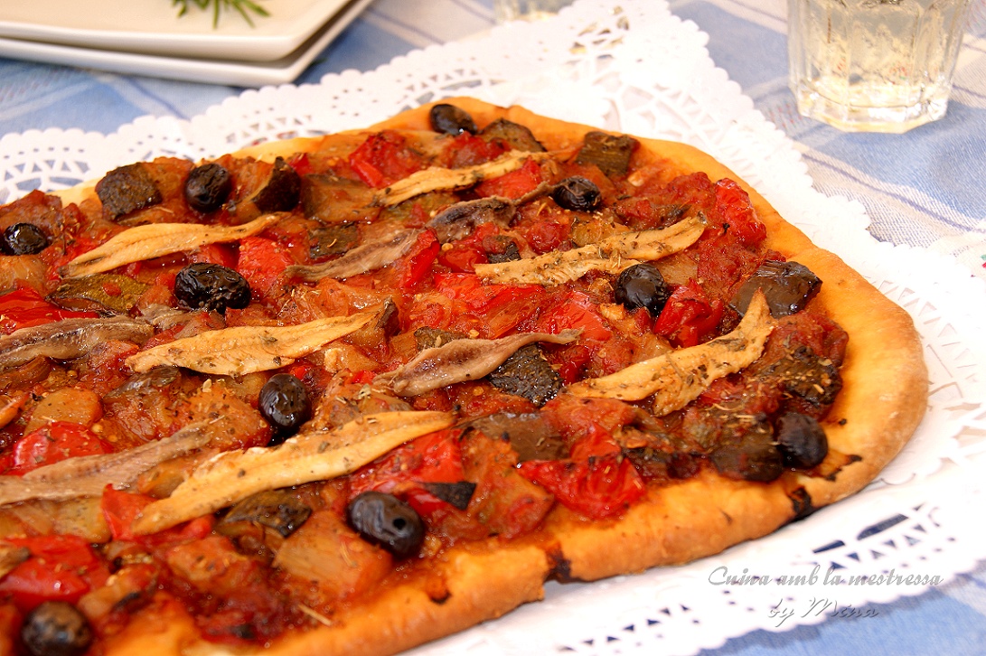 Cocina con Mina: Coca de recapte amb/con samfaina