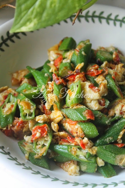 Bendi Goreng Telur Yang Mudah dan Sedap - Azie Kitchen
