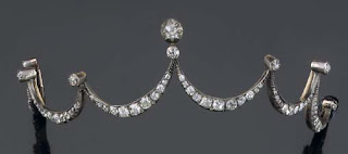 Marie Poutine's Jewels & Royals: Small and Cute Tiaras