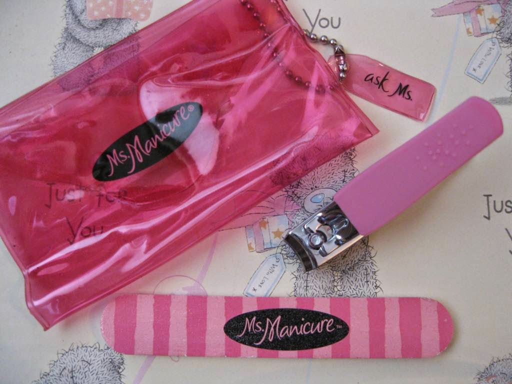 Kutak za lakove: Ms. Manicure Mini Nail File & Clipper Set