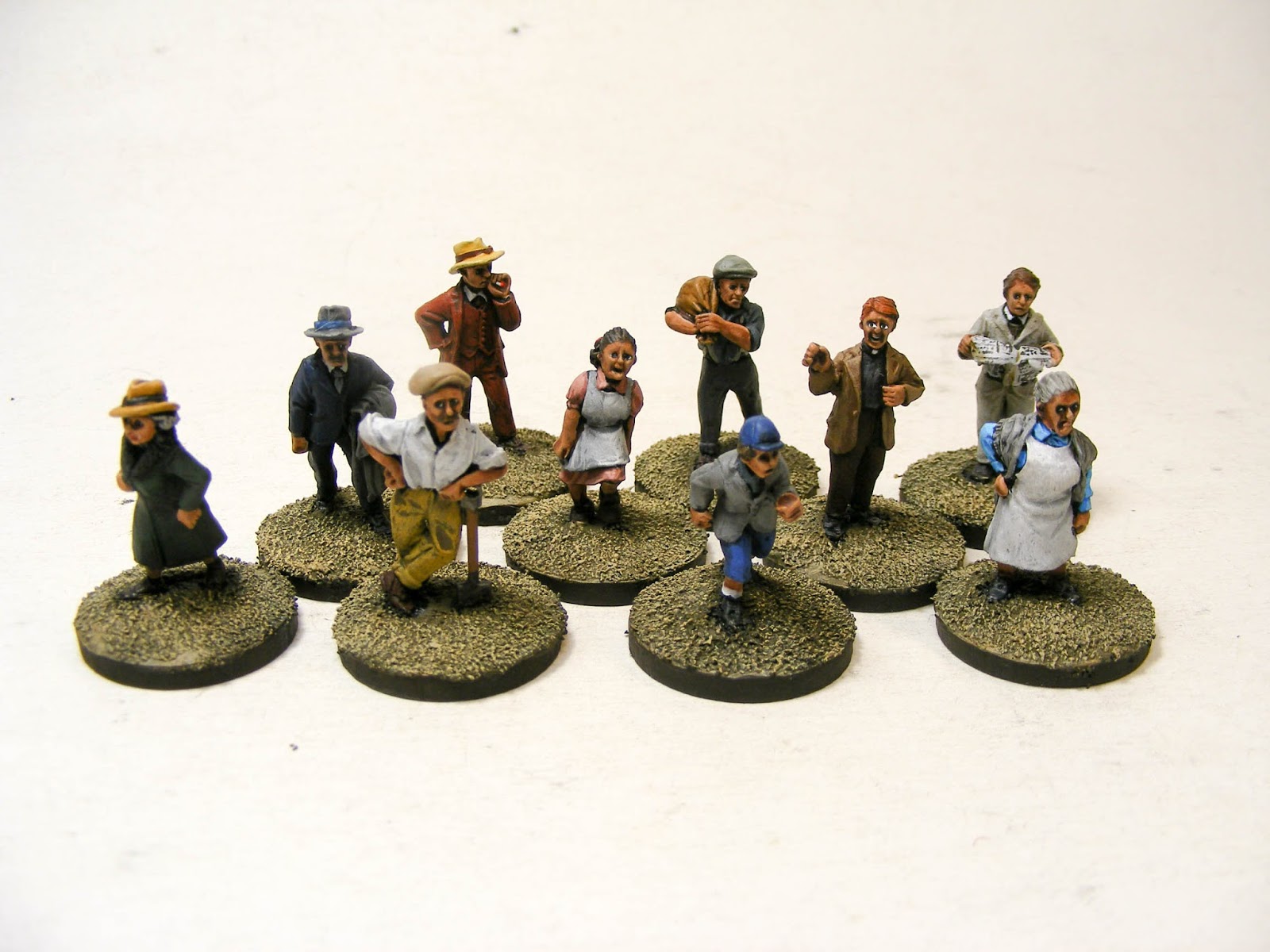 Evil Bob's Miniature Painting: 28mm Commission: Various Pulp Figures