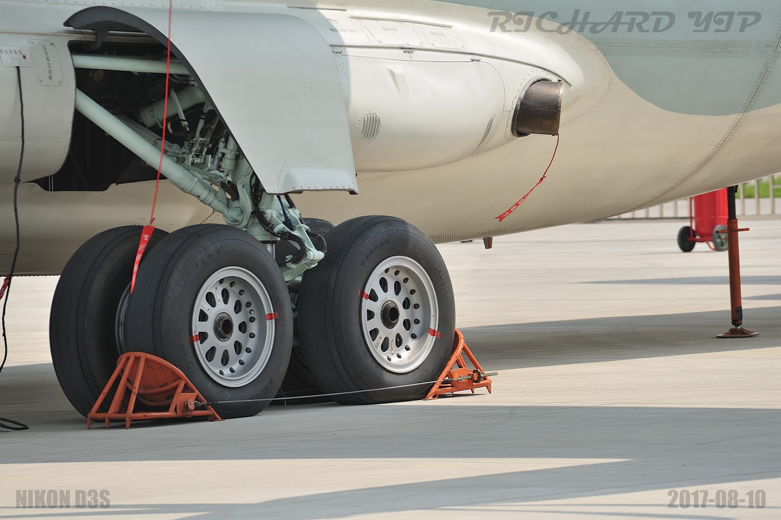 China Defense Blog: Satellite images of the day: Eight KJ-500 AWAC ...