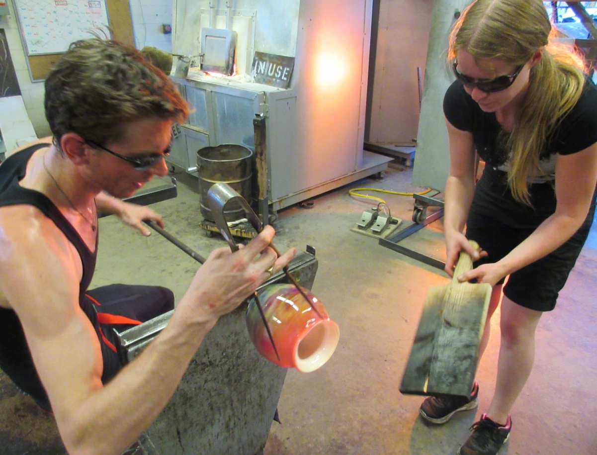 Dumpdiggers: Glassblowing with Eric Davy, Funerary Glass Artist in Toronto