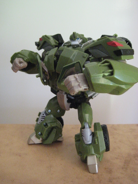 ChCse's blog: Toy Review: Transformers Prime First Edition Bulkhead