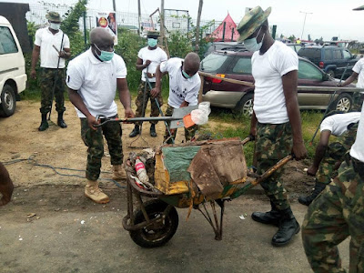 Photos: Army officers partake in sanitation exercise in Owerri, Yenogoa