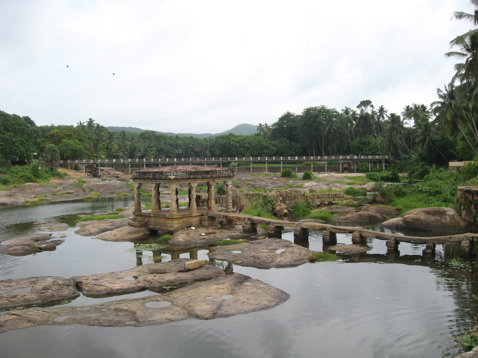 Tamilnadu Tourism: Thirparappu Waterfalls, Kanyakumari