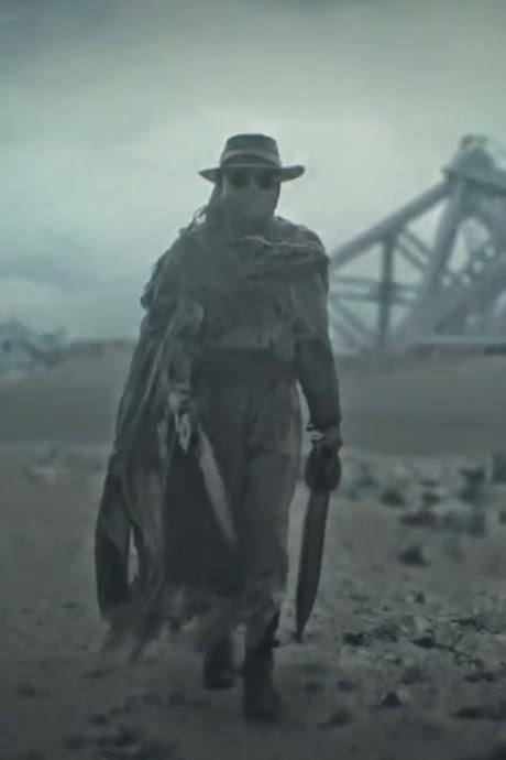 Curiomira: Scissor man