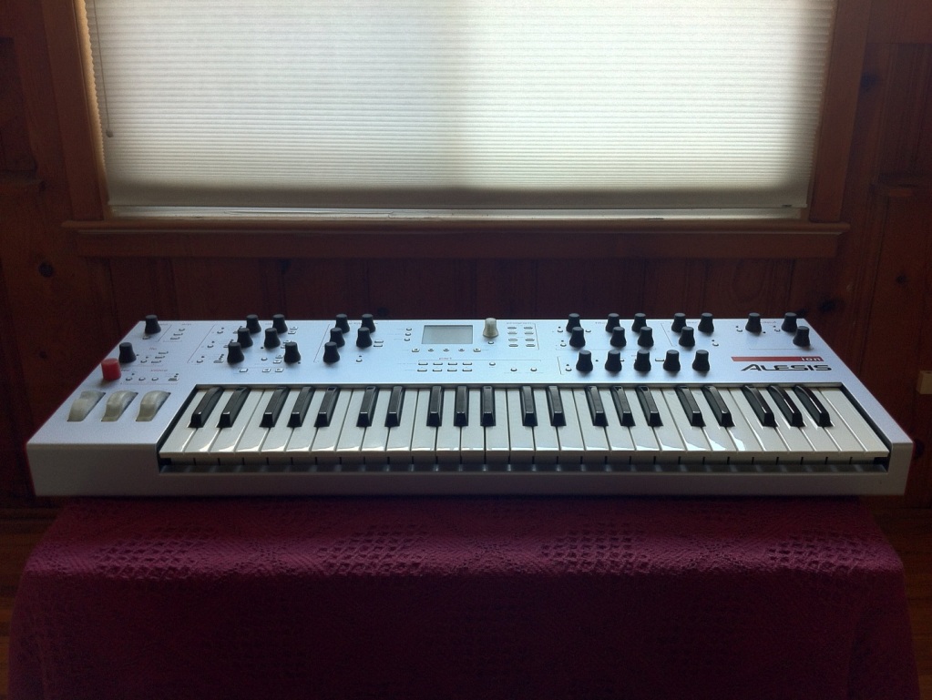 MATRIXSYNTH: Alesis Ion 49-key virtual analog Synthesizer