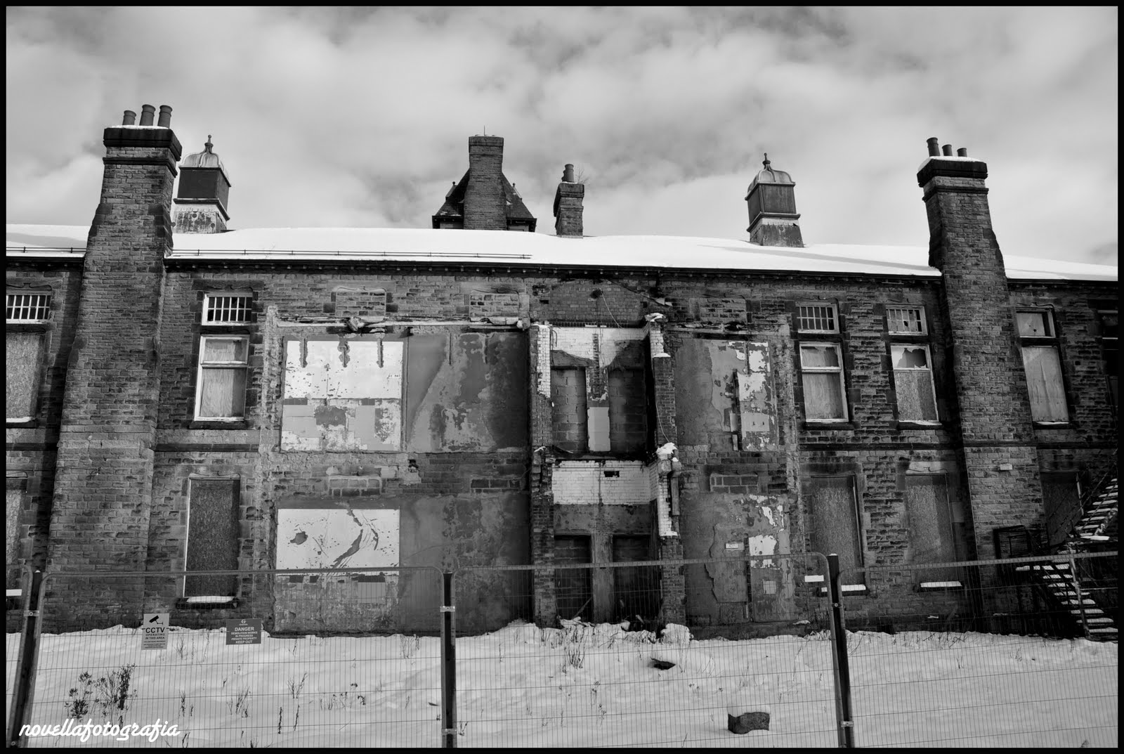 novellafotografia: Victorian Lunatic Asylums Uk-High Royds Pauper ...