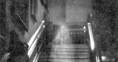 Most famous ghost photo taken ever | Secrets of Mysterious World
