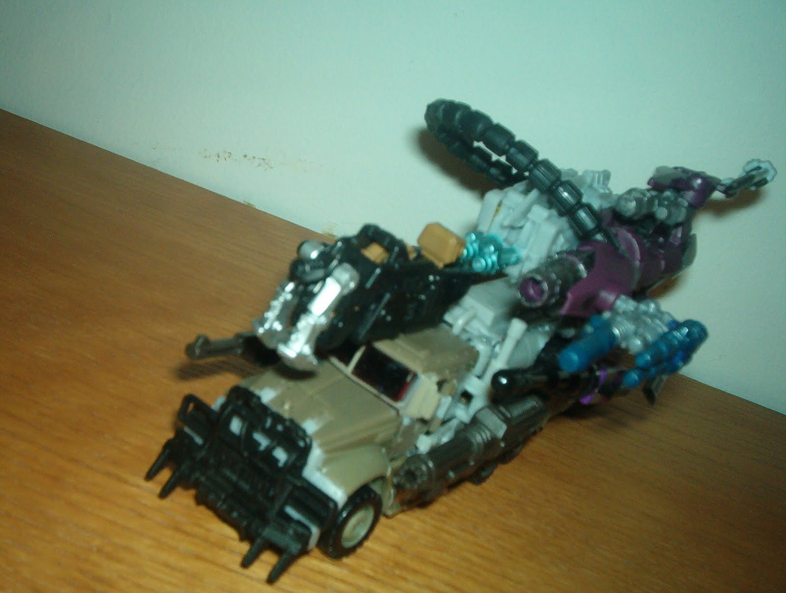 DOTM Figures, Fully Powered-Up | TFW2005 - The 2005 Boards