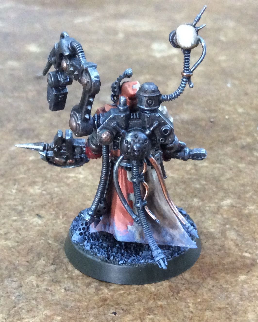 Redtoof's Mostly 40K Blog: Tech Priest Enginseer complete!