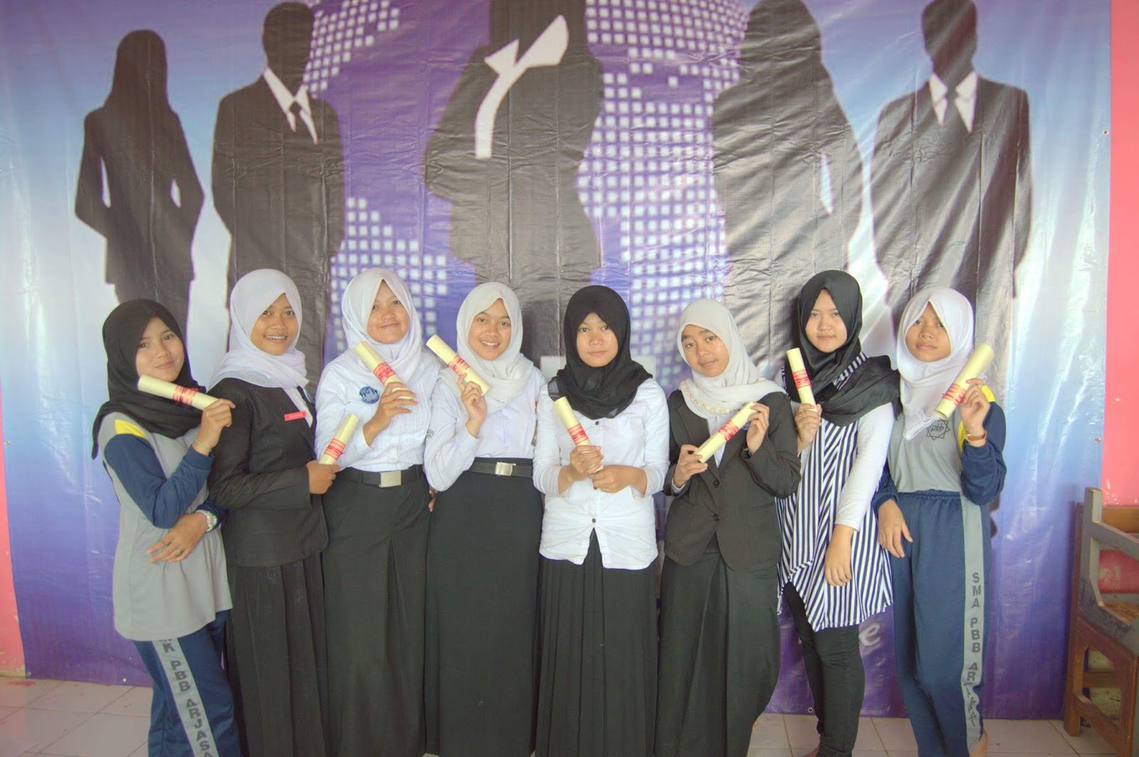 Kumpulan Cerita Lucu Sunda Bikin Ngakak Kocak Banget